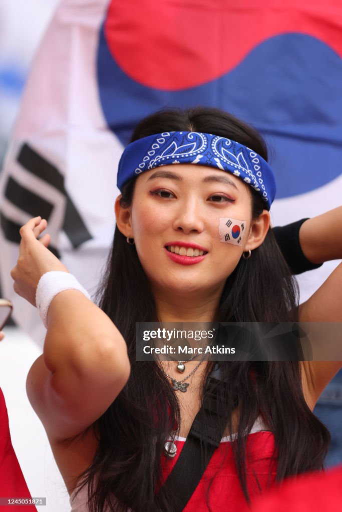 A Korea Republic Fan Poses During The Fifa World Cup Qatar 2022 Group