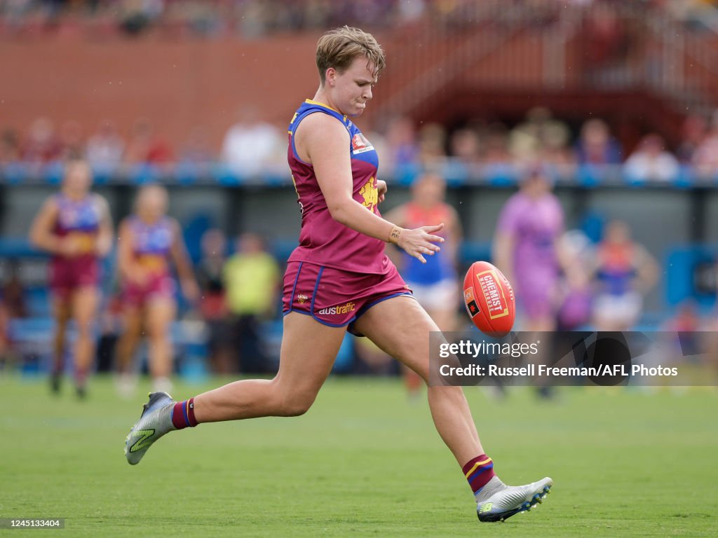 Dakota Davidson Of The Lions Kicks The Ball During The 2022 Aflw