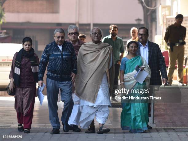Sukhendu Sekhar Roy Photos And Premium High Res Pictures Getty Images