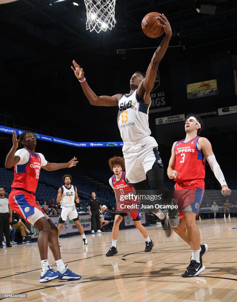 Jeenathan Williams Of The Salt Lake City Stars Goes To The Basket