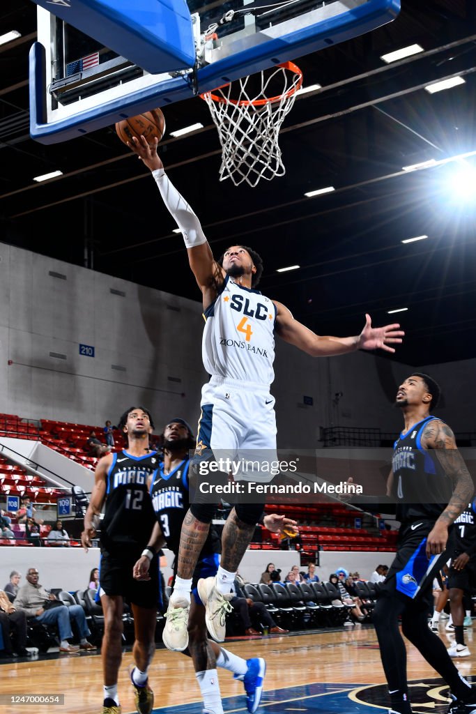 Eli Cain Of The Salt Lake City Stars Shoots A Layup Against The News