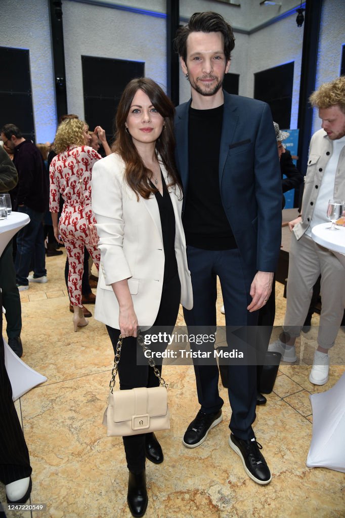 Alice Dwyer And Her Husband Sabin Tambrea During The Fff Bayern Nachrichtenfoto Getty Images