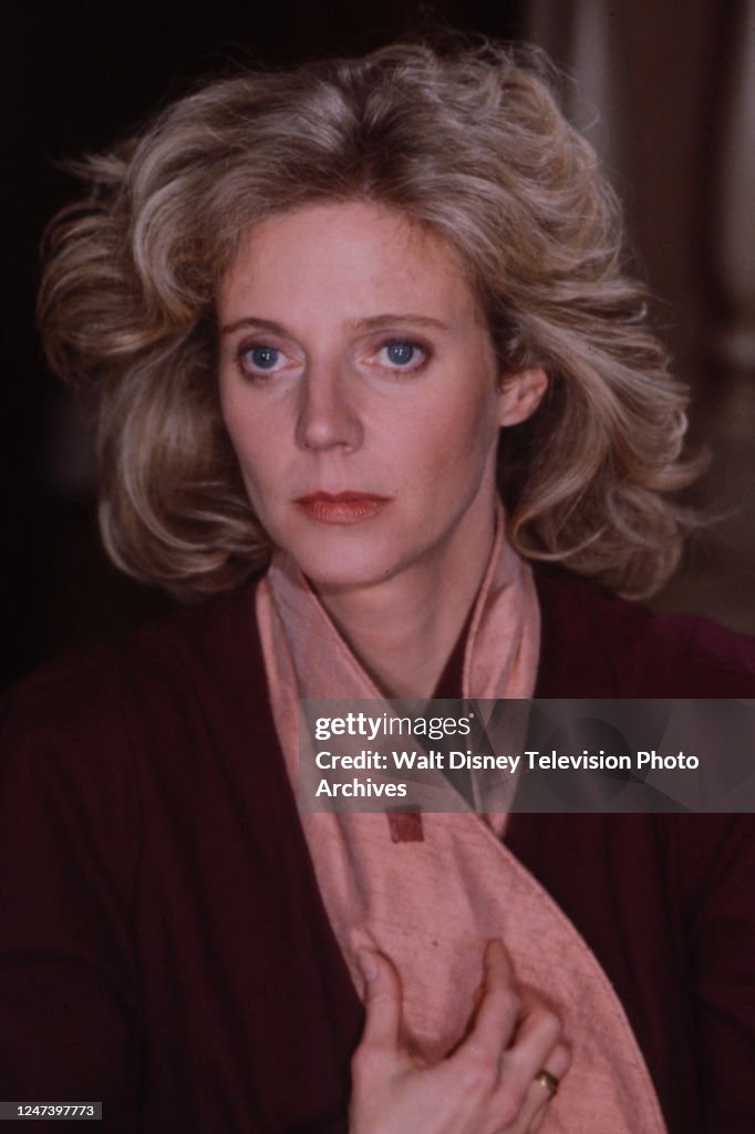 Blythe Danner Appearing In The Abc Tv Mini Series Inside The Third News Photo Getty Images