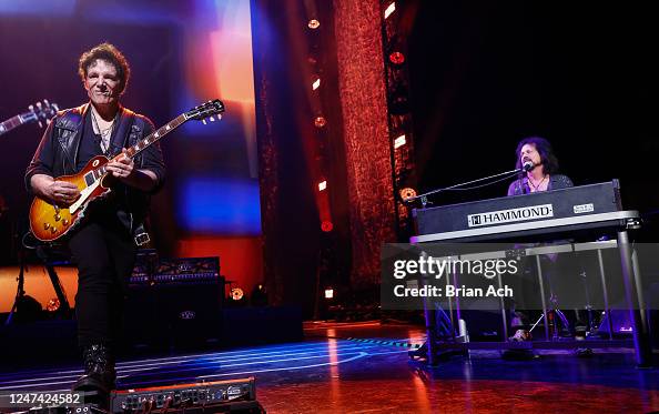 Journey Founder Neal Schon And Co Founder Gregg Rolie Perform During News Photo Getty Images