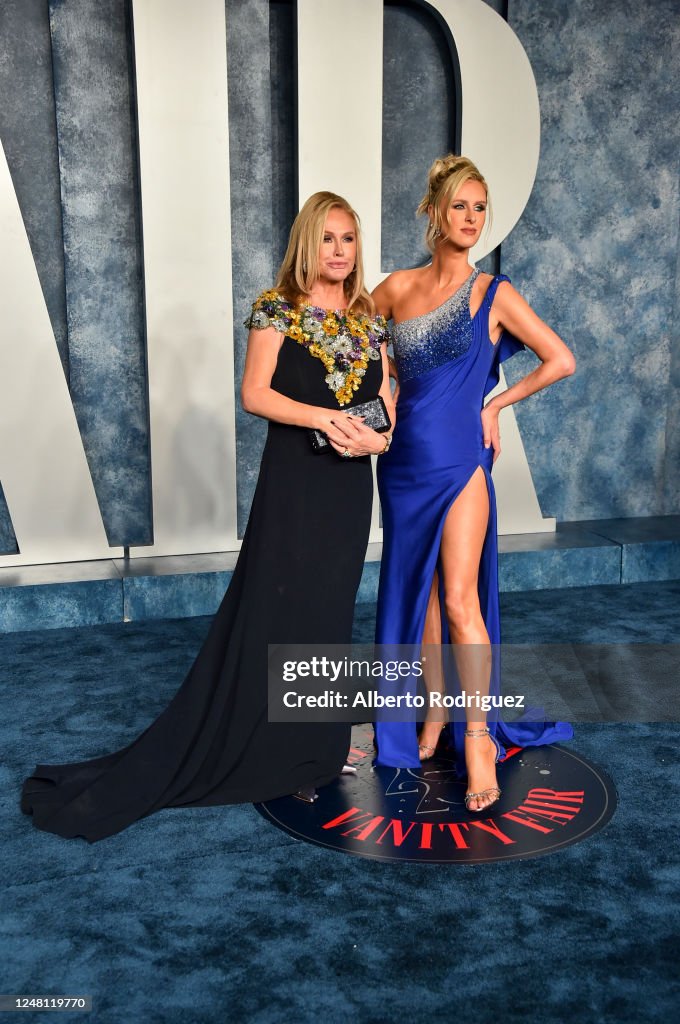 Kathy Hilton and Nicky Hilton at the 2023 Vanity Fair Oscar Party ... Kathy Hilton and Nicky Hilton at the 2023 Vanity Fair Oscar Party ...