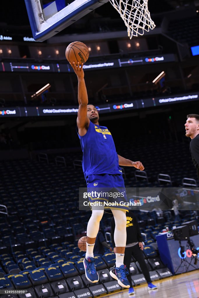 Moses Moody Of The Golden State Warriors Warms Up Before The Game