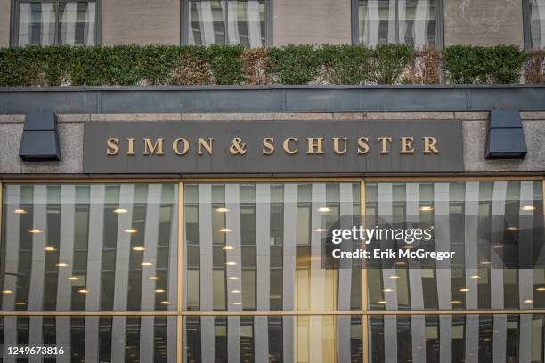 16 Simon & Schuster Building Stock Photos, High-Res Pictures, and ... 16 Simon & Schuster Building Stock Photos, High-Res Pictures, and ...