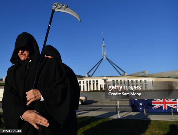 Bob Katter Mp Photos And Premium High Res Pictures Getty Images