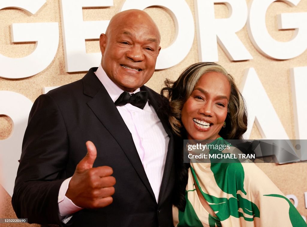 Retired Pro Boxer George Foreman And Actress Sonja Sohn Arrive For News Photo Getty Images