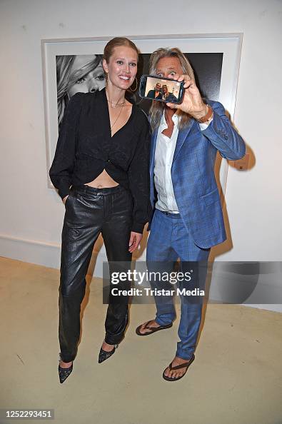 German Model Toni Garrn And Australian Photographer Russell James News Photo Getty Images
