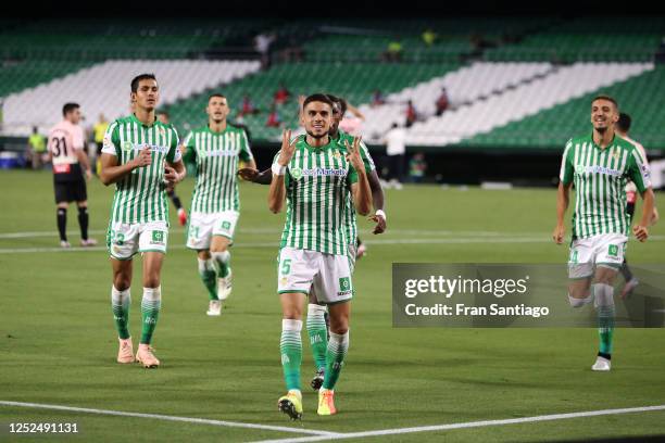 Marc Bartra Real Betis Photos and Premium High Res Pictures - Getty Images Marc Bartra Real Betis Photos and Premium High Res Pictures - Getty Images