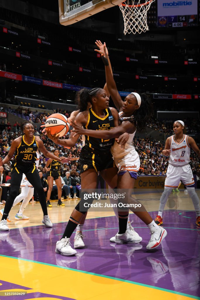 Chiney Ogwumike Of The Los Angeles Sparks Handles The Ball During The
