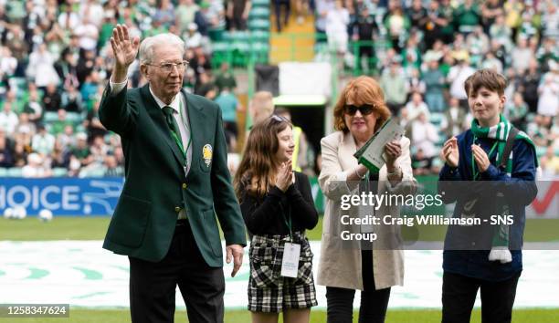 Lisbon Lion Jim Craig Photos and Premium High Res Pictures - Getty Images Lisbon Lion Jim Craig Photos and Premium High Res Pictures - Getty Images