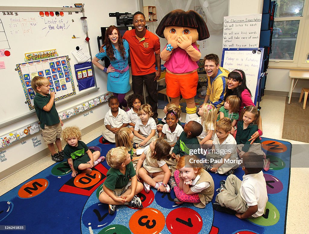 Nickelodeons The Fresh Beat Band And Dora The Explorer Visit Brent