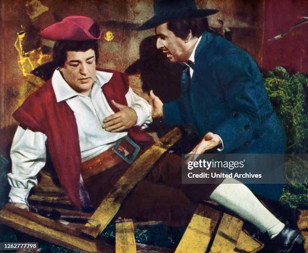 16 Abbott And Costello Meet Captain Kidd Stock Photos, High-Res ... 16 Abbott And Costello Meet Captain Kidd Stock Photos, High-Res ...