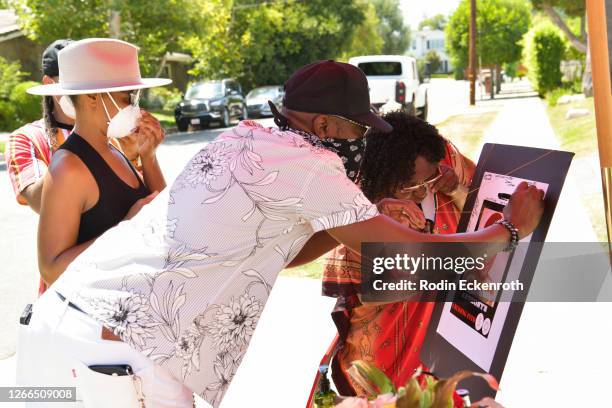 Socially Distant Birthday Photos And Premium High Res Pictures Getty
