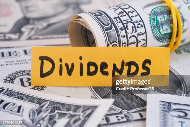 15 dividend stocks to watch as downward momentum grips Wall Street ...