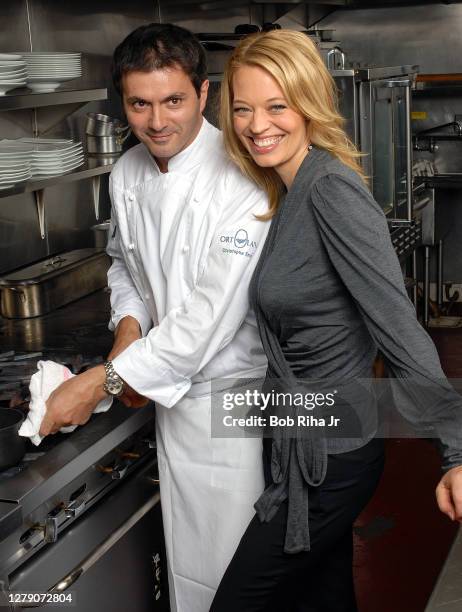 Jeri Ryan Photos And Premium High Res Pictures Getty Images