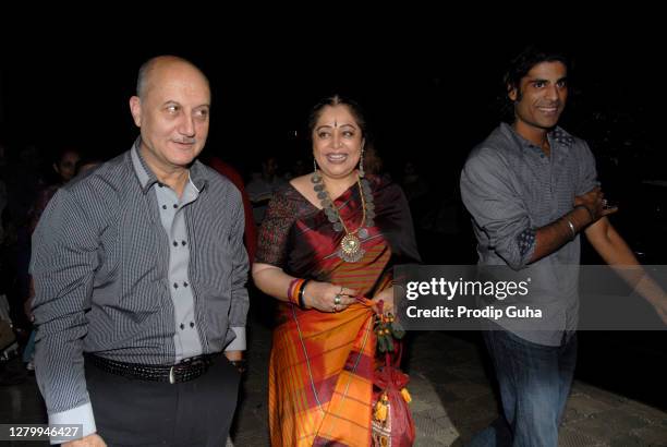 The Anupam Kher Show Photos and Premium High Res Pictures - Getty Images The Anupam Kher Show Photos and Premium High Res Pictures - Getty Images