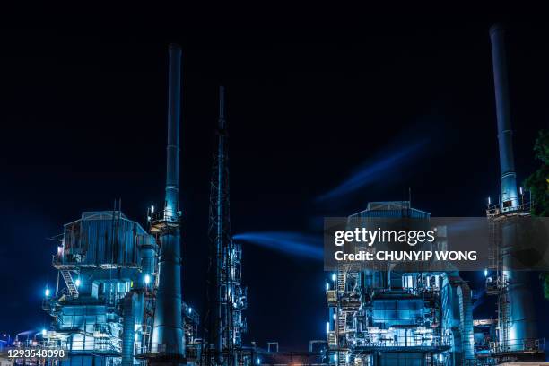 Manufacturing Shift Change Photos and Premium High Res Pictures - Getty ... Manufacturing Shift Change Photos and Premium High Res Pictures - Getty ...