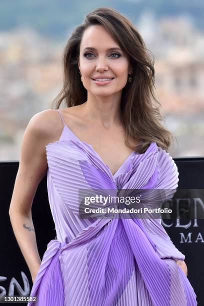 3 612 Angelina Jolie Maleficent Photos And High Res Pictures Getty Images