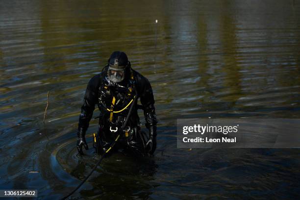1,138 Police Search Missing Person Stock Photos, High-Res Pictures, and ... 1,138 Police Search Missing Person Stock Photos, High-Res Pictures, and ...