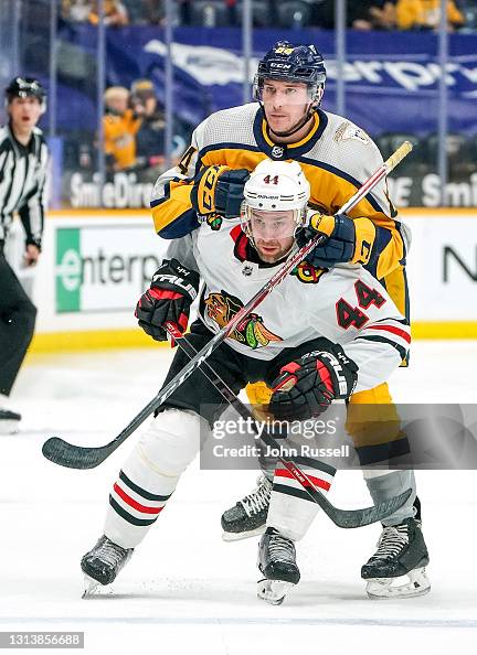 Tanner Jeannot Of The Nashville Predators Battles For Position News