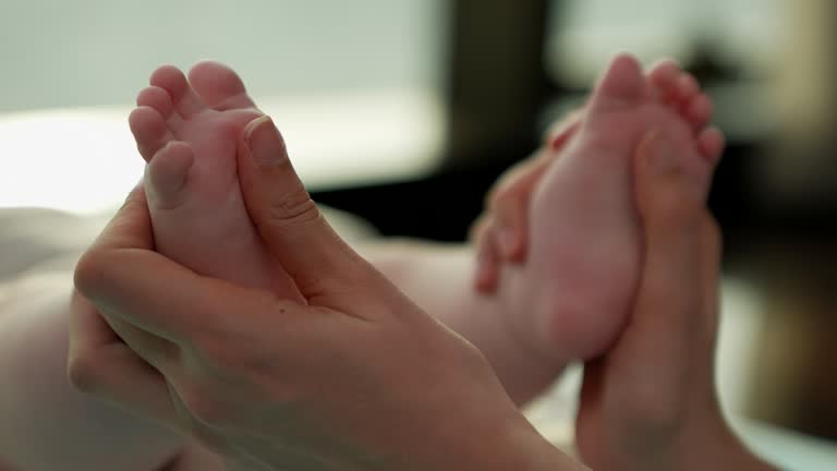 200 Son Massage Mom Stock Videos Footage And 4k Video Clips Getty Images