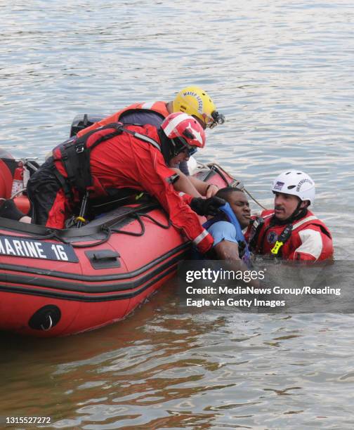 55 Brian Douglass Stock Photos, High-Res Pictures, and Images - Getty ... 55 Brian Douglass Stock Photos, High-Res Pictures, and Images - Getty ...