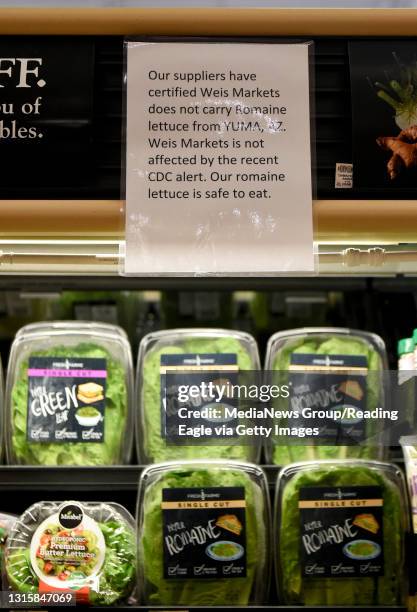 Romaine Lettuce Recall Photos and Premium High Res Pictures - Getty Images Romaine Lettuce Recall Photos and Premium High Res Pictures - Getty Images