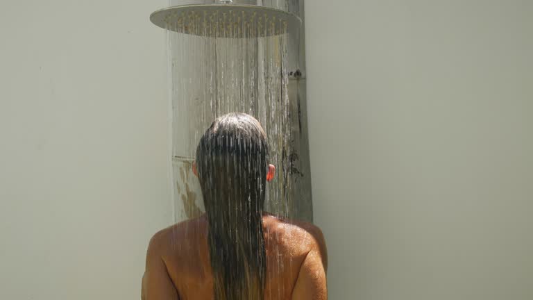13 845 Women Taking Showers Stock Videos Footage And 4k Video Clips