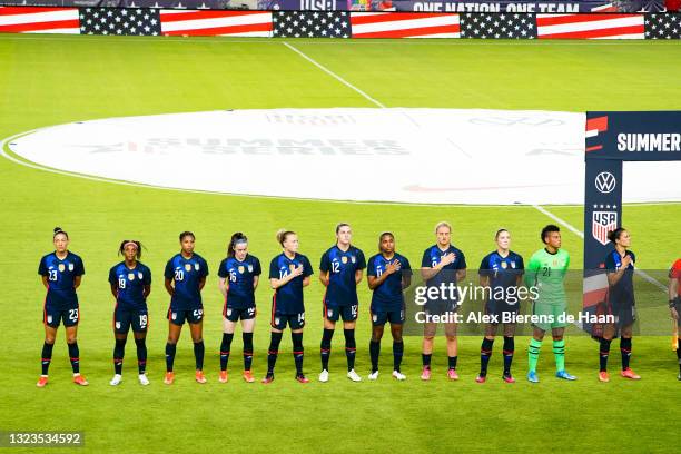 U S Womens National Team Photos And Premium High Res Pictures Getty