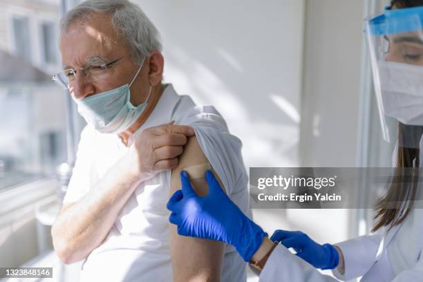 193 Sore Arm After Vaccine Stock Photos, High-Res Pictures, and Images ... 193 Sore Arm After Vaccine Stock Photos, High-Res Pictures, and Images ...