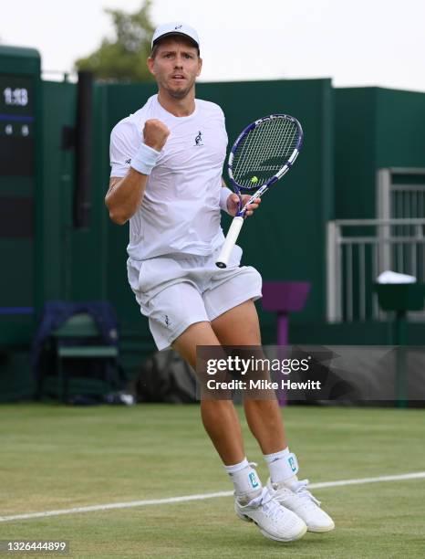 James Duckworth Photos Photos And Premium High Res Pictures Getty Images