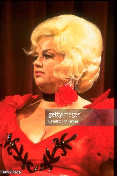 691 Diana Dors Photos And High Res Pictures Getty Images