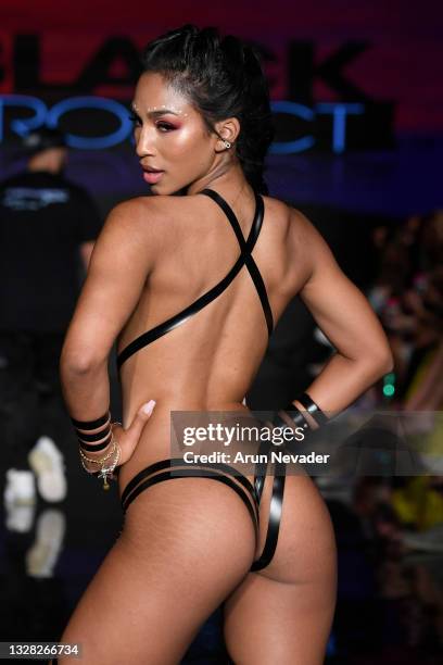 Miami Swim Week Photos And Premium High Res Pictures Getty Images