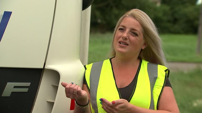 219 Women Truck Drivers Stock Videos Footage And 4k Video Clips Getty