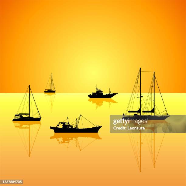 Ship Water Line Photos And Premium High Res Pictures Getty Images