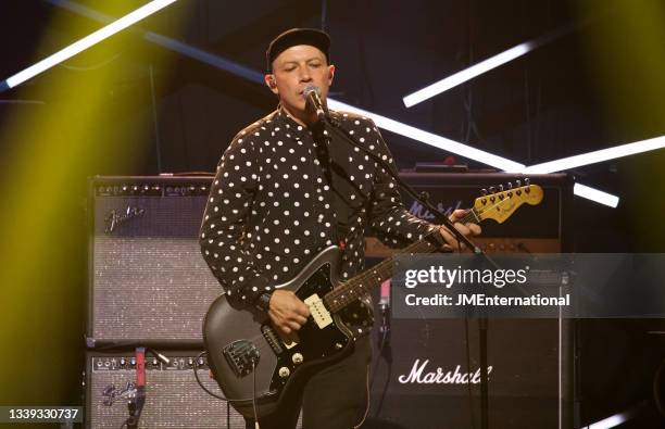 Stuart Braithwaite Photos and Premium High Res Pictures - Getty Images Stuart Braithwaite Photos and Premium High Res Pictures - Getty Images