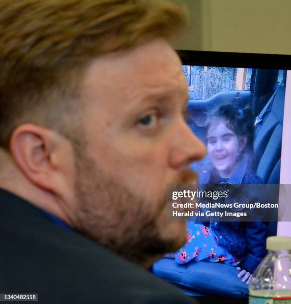Bella Bond Photos Et Images De Collection Getty Images