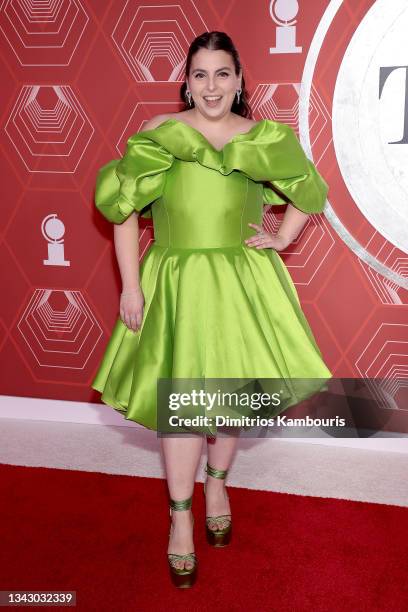 Beanie Feldstein Photos and Premium High Res Pictures - Getty Images Beanie Feldstein Photos and Premium High Res Pictures - Getty Images