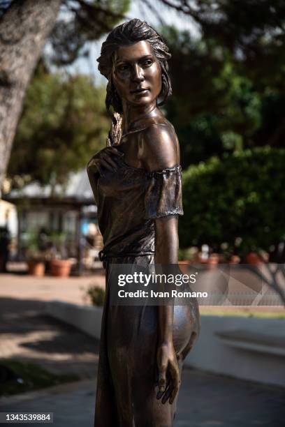 Farmer Statue Photos And Premium High Res Pictures Getty Images