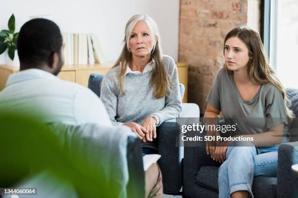 Facilitator Guide Photos And Premium High Res Pictures Getty Images