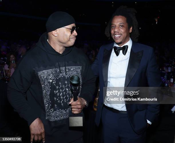 Ll Cool J Jay Z Photos And Premium High Res Pictures Getty Images