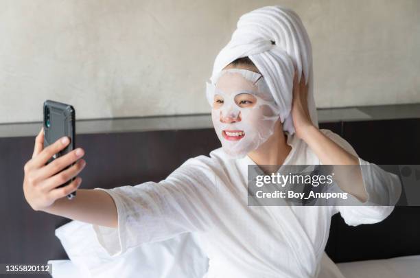 Cute Facials Photos And Premium High Res Pictures Getty Images