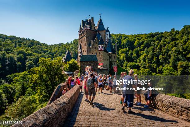 Eltz Castle in Germany 이미지 (1357240829) - 게티이미지뱅크