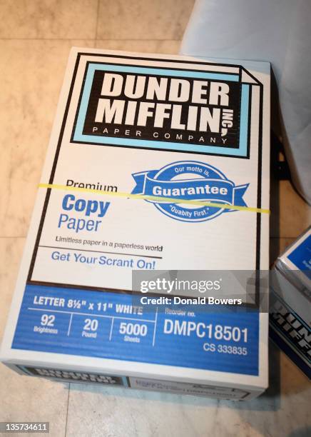 81 Dunder Mifflin Paper Photos & High Res Pictures - Getty Images 81 Dunder Mifflin Paper Photos & High Res Pictures - Getty Images