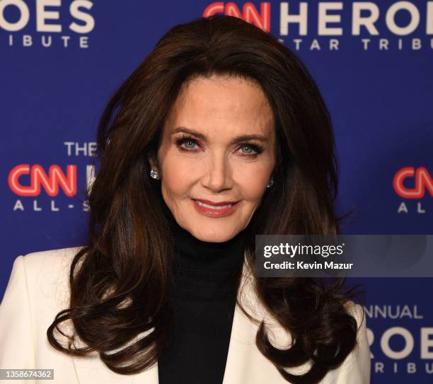 Lynda Carter Photos Photos And Premium High Res Pictures Getty Images