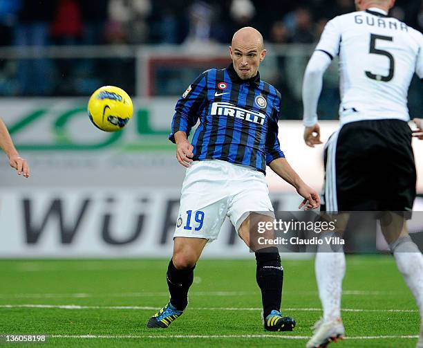 Cambiasso Inter 2011 Photos And Premium High Res Pictures Getty Images