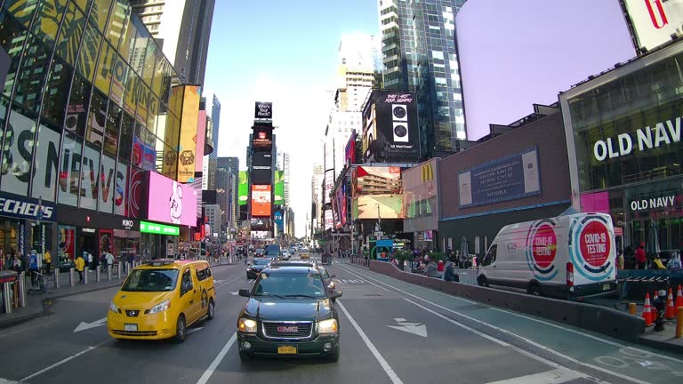 3 873 Flashing In Store Stock Videos Footage And 4k Video Clips Getty